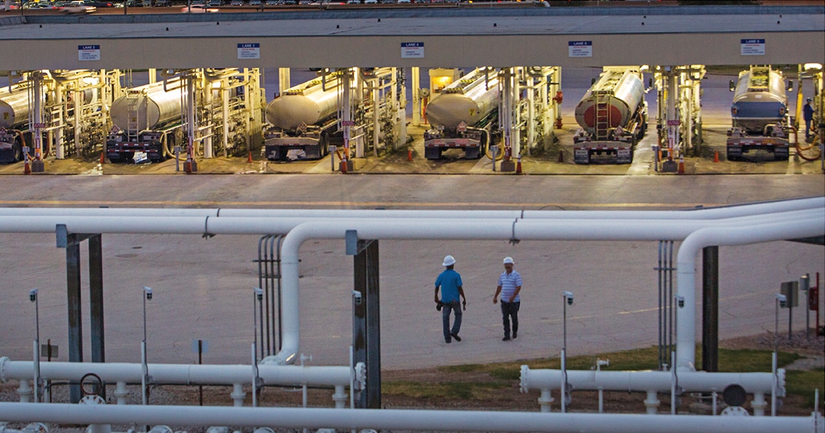 Kemudahan berbisnis | BBM partai besar ExxonMobil